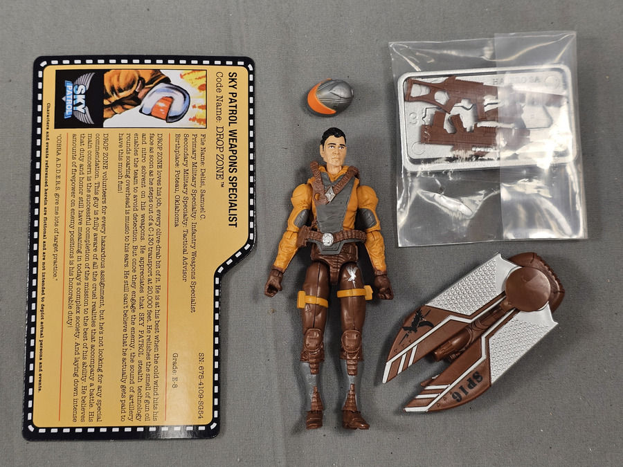 GI JOE convention 2016 figure Drop Zone