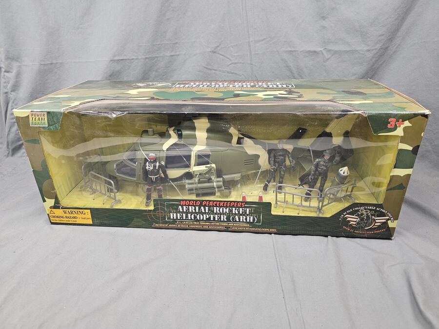 World Peacekeepers 1:18 scale Aerial Rocket Helicopter