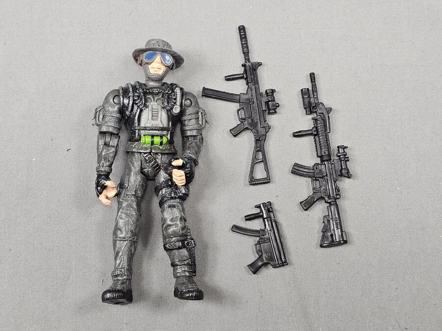 Lanard Corps 4" military action figure